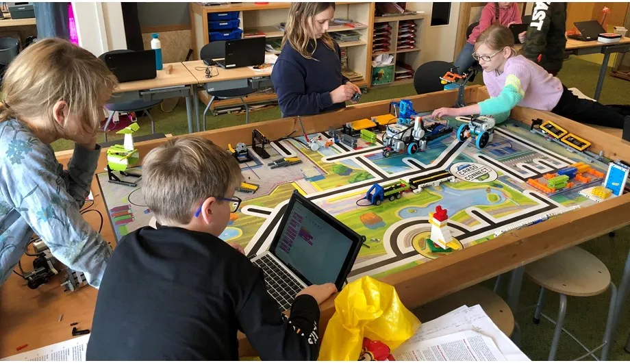 Contact | SBO Het Palet in Oud-Beijerland | [2025] Schoolregister